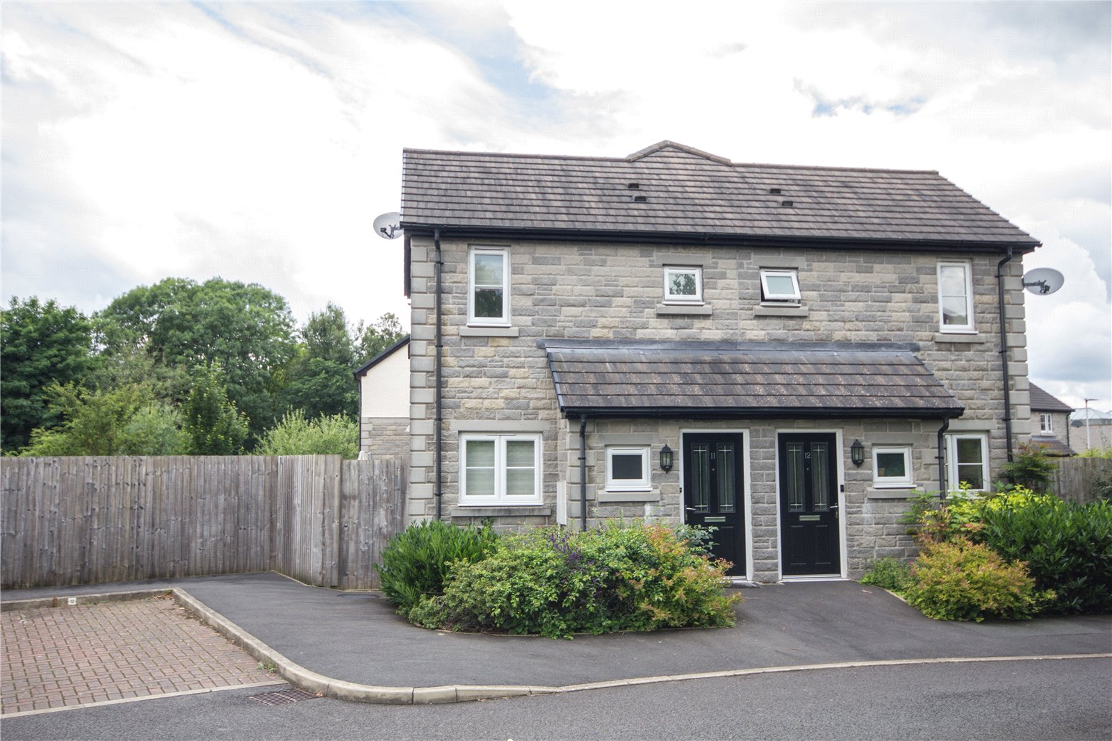 High Kent Close, Kendal, Cumbria, LA9 7FA - Milne Moser - Estate Agents ...